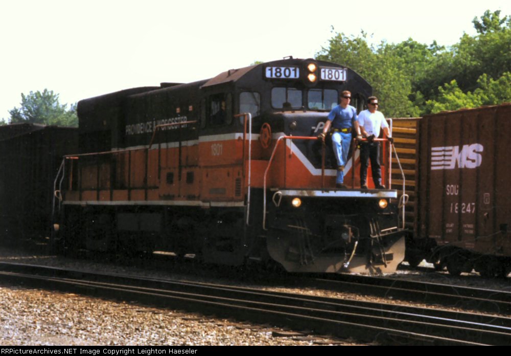 PW 1801 with trainmen and new paint